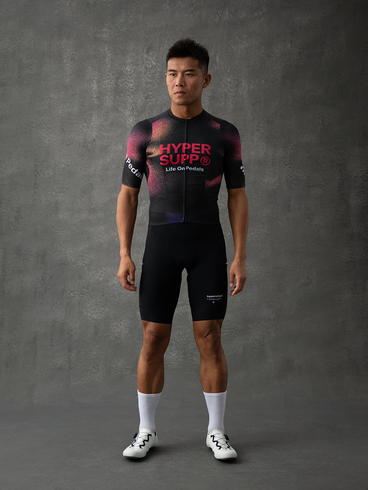 hypersupp. | Provide hyper supplies for cyclists.